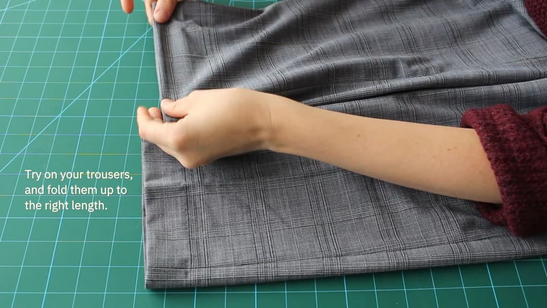 Reskinned | Reskinned Guide: How to Hem Trousers